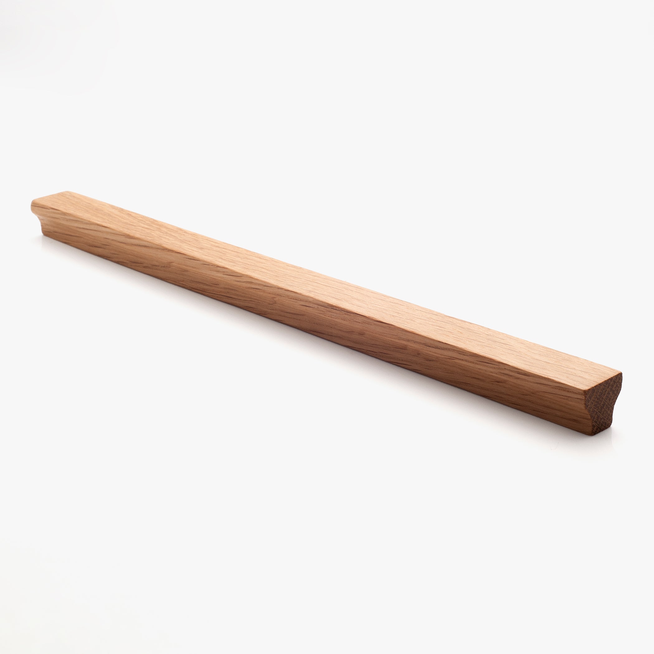 Ledge Oak Pull Handle - Kitchen Handles, Pulls & Knobs – C S Studios